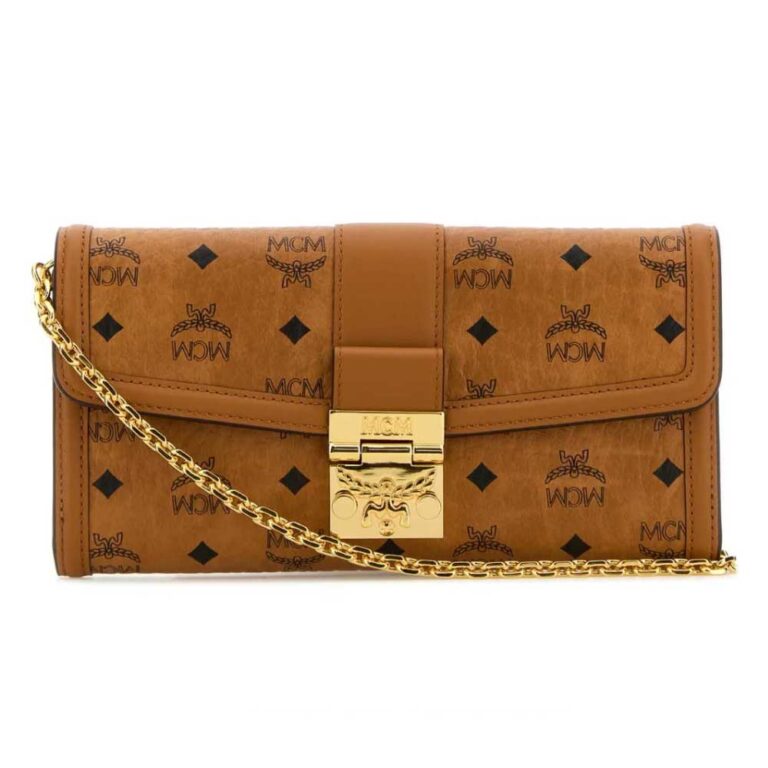MCM Tracy Chained Wallet | FINDS Clothing
